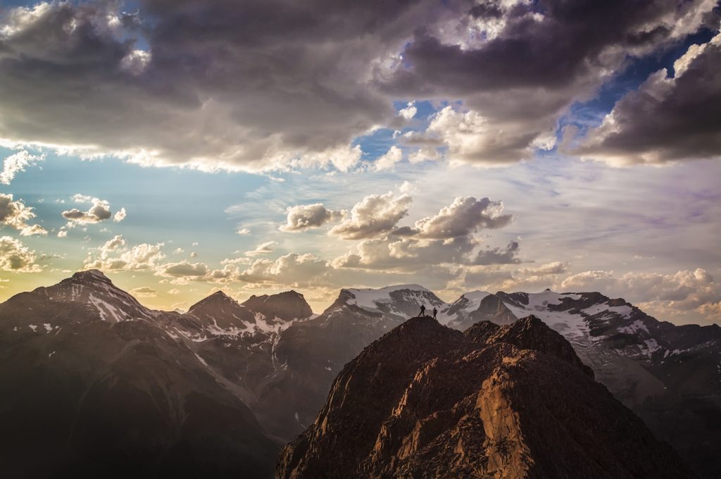 Best Summit Hikes in the Kootenays – Kootenay Rockies