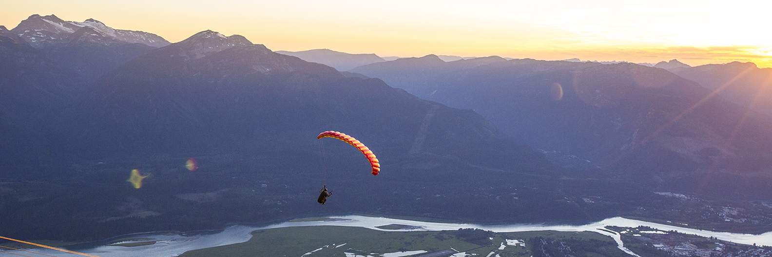 Revelstoke Paragliding – Kootenay Rockies